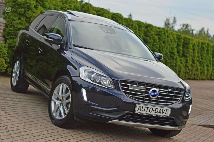 Blue Volvo XC60 2016 in Vilnius, with an engine capacity of 2.40 L and mileage of 100 thousand km for 17350 €, photo 3 on AUTOMOTO.COM.LV