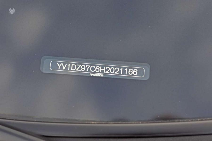 Blue Volvo XC60 2016 in Vilnius, with an engine capacity of 2.40 L and mileage of 100 thousand km for 17350 €, photo 46 on AUTOMOTO.COM.LV