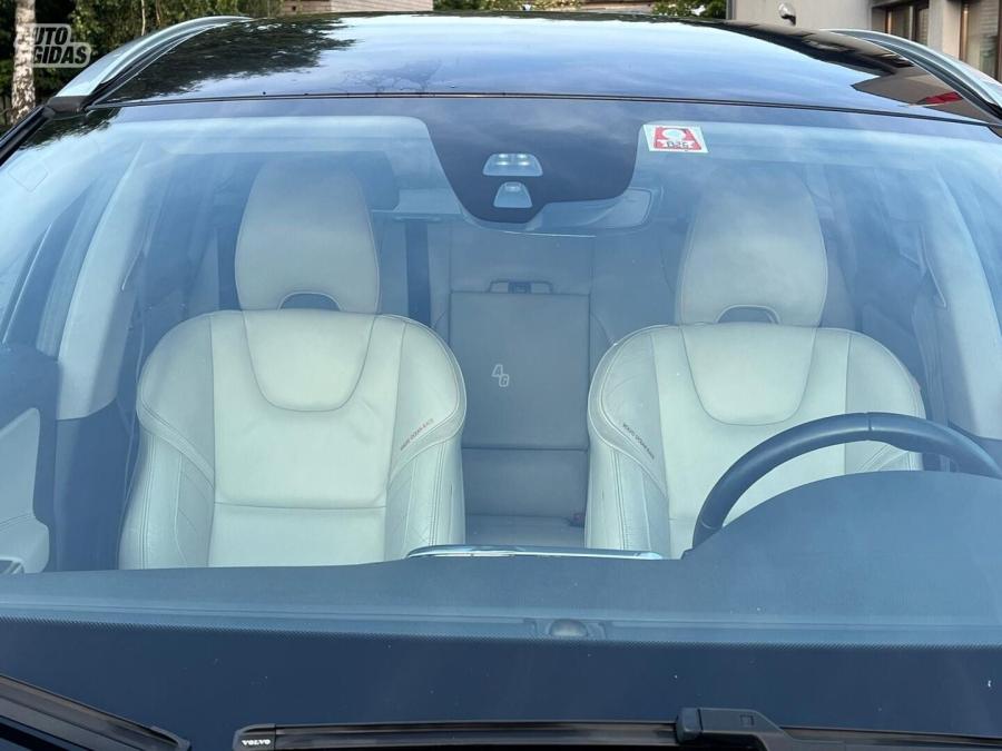 Zils Volvo XC60 2016 Utena, ar dzinēja tilpumu 2.40 L un nobraukumu 219 tūkst. km par 13300 €, foto 19 vietnē AUTOMOTO.COM.LV