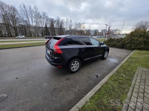 Zils Volvo XC60 2017 Jūrmala, ar dzinēja tilpumu 2.40 L un nobraukumu 170 tūkst. km par 16200 €, foto 4 vietnē AUTOMOTO.COM.LV