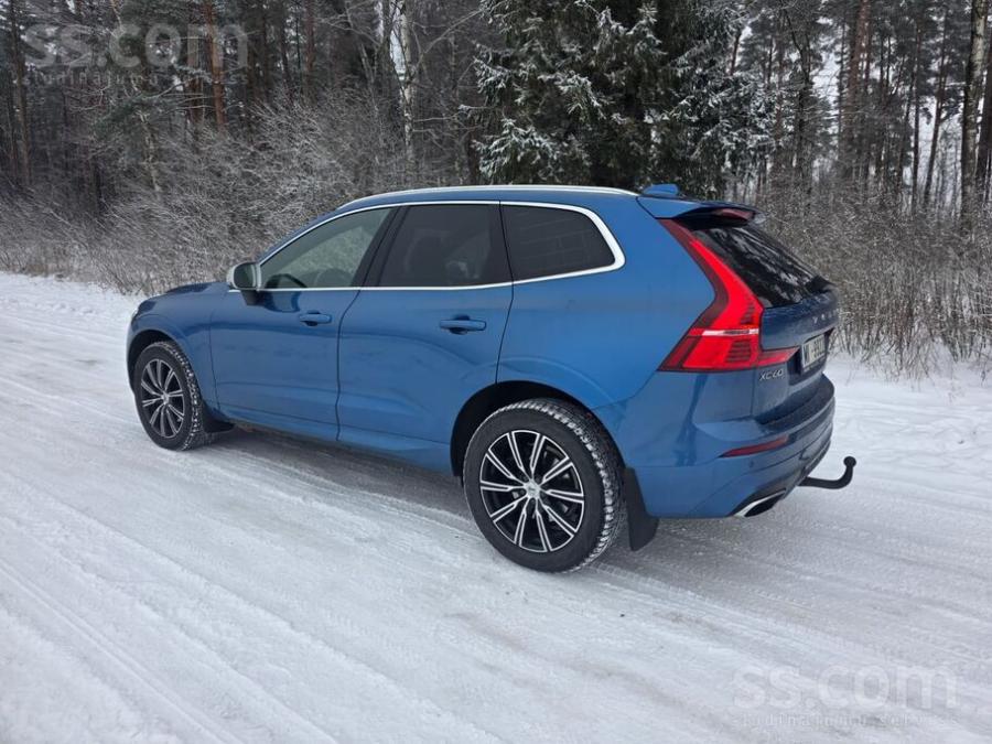 Zils Volvo XC60 2017 Rīga, ar dzinēja tilpumu 2.00 L un nobraukumu 182 tūkst. km par 26500 €, foto 4 vietnē AUTOMOTO.COM.LV