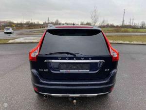 Blue Volvo XC60 2017 in Panevezys, with an engine capacity of 1.97 L and mileage of 235 thousand km for 10000 €, photo 6 on AUTOMOTO.COM.LV