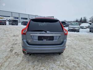 Blue Volvo XC60 2017 in Ukmerge, with an engine capacity of 2.40 L and mileage of 245 thousand km for 13850 €, photo 9 on AUTOMOTO.COM.LV