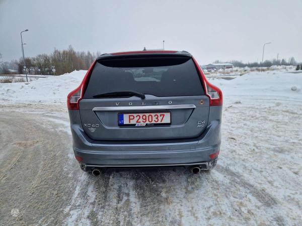 Zils Volvo XC60 2017 Ukmergė, ar dzinēja tilpumu 1.98 L un nobraukumu 240 tūkst. km par 13800 €, foto 7 vietnē AUTOMOTO.COM.LV