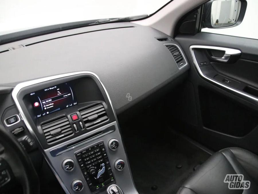 Zils Volvo XC60 2017 Viļņa, ar dzinēja tilpumu 2.00 L un nobraukumu 335 tūkst. km par 11999 €, foto 22 vietnē AUTOMOTO.COM.LV