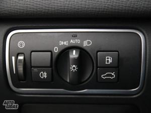 Zils Volvo XC60 2017 Viļņa, ar dzinēja tilpumu 2.00 L un nobraukumu 335 tūkst. km par 11999 €, foto 28 vietnē AUTOMOTO.COM.LV