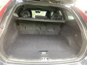 Zils Volvo XC60 2017 Jelgava, ar dzinēja tilpumu 2.00 L un nobraukumu 304 tūkst. km par 15500 €, foto 7 vietnē AUTOMOTO.COM.LV