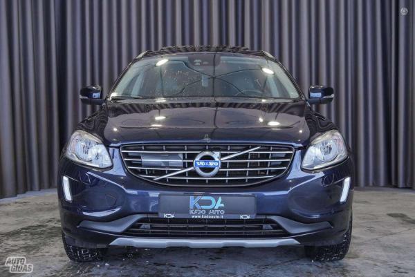 Zils Volvo XC60 2017 Marijampole, ar dzinēja tilpumu 2.00 L un nobraukumu 303 tūkst. km par 10950 €, foto 3 vietnē AUTOMOTO.COM.LV