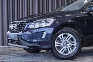 Blue Volvo XC60 2017 in Marijampole, with an engine capacity of 2.00 L and mileage of 303 thousand km for 10950 €, photo 7 on AUTOMOTO.COM.LV