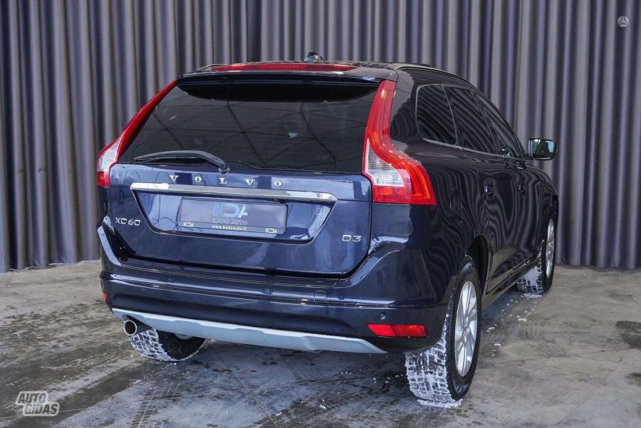 Blue Volvo XC60 2017 in Marijampole, with an engine capacity of 2.00 L and mileage of 303 thousand km for 10950 €, photo 11 on AUTOMOTO.COM.LV