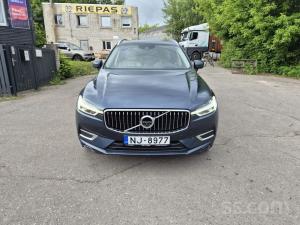 Zils Volvo XC60 2017 Rīga, ar dzinēja tilpumu 2.00 L un nobraukumu 230 tūkst. km par 20990 €, foto 4 vietnē AUTOMOTO.COM.LV
