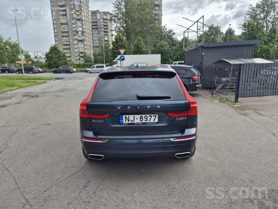 Zils Volvo XC60 2017 Rīga, ar dzinēja tilpumu 2.00 L un nobraukumu 230 tūkst. km par 20990 €, foto 8 vietnē AUTOMOTO.COM.LV
