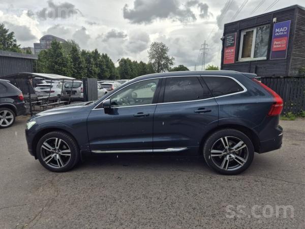 Zils Volvo XC60 2017 Rīga, ar dzinēja tilpumu 2.00 L un nobraukumu 230 tūkst. km par 20990 €, foto 9 vietnē AUTOMOTO.COM.LV