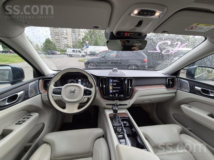 Zils Volvo XC60 2017 Rīga, ar dzinēja tilpumu 2.00 L un nobraukumu 230 tūkst. km par 20990 €, foto 11 vietnē AUTOMOTO.COM.LV