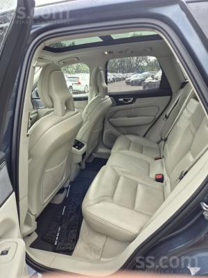 Zils Volvo XC60 2017 Rīga, ar dzinēja tilpumu 2.00 L un nobraukumu 230 tūkst. km par 20990 €, foto 19 vietnē AUTOMOTO.COM.LV