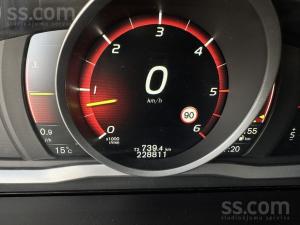 Zils Volvo XC60 2017 Talsi, ar dzinēja tilpumu 2.40 L un nobraukumu 229 tūkst. km par 15500 €, foto 12 vietnē AUTOMOTO.COM.LV
