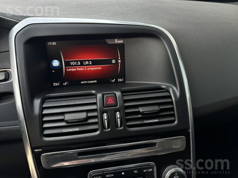 Zils Volvo XC60 2017 Talsi, ar dzinēja tilpumu 2.40 L un nobraukumu 229 tūkst. km par 15500 €, foto 13 vietnē AUTOMOTO.COM.LV