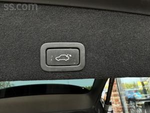 Zils Volvo XC60 2017 Talsi, ar dzinēja tilpumu 2.40 L un nobraukumu 229 tūkst. km par 15500 €, foto 19 vietnē AUTOMOTO.COM.LV