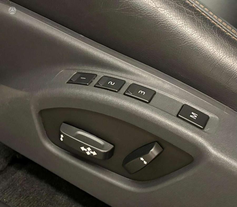 Zils Volvo XC60 2017 Marijampole, ar dzinēja tilpumu 1.97 L un nobraukumu 327 tūkst. km par 11850 €, foto 16 vietnē AUTOMOTO.COM.LV