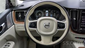 Zils Volvo XC60 2017 Rīga, ar dzinēja tilpumu 2.00 L un nobraukumu 230 tūkst. km par 20990 €, foto 15 vietnē AUTOMOTO.COM.LV