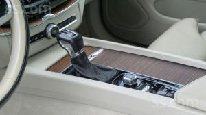 Zils Volvo XC60 2017 Rīga, ar dzinēja tilpumu 2.00 L un nobraukumu 230 tūkst. km par 20990 €, foto 16 vietnē AUTOMOTO.COM.LV