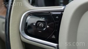 Zils Volvo XC60 2017 Rīga, ar dzinēja tilpumu 2.00 L un nobraukumu 230 tūkst. km par 20990 €, foto 21 vietnē AUTOMOTO.COM.LV