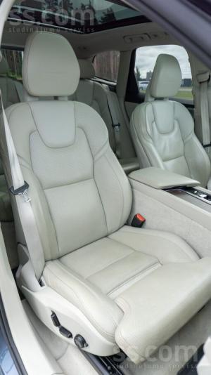 Zils Volvo XC60 2017 Rīga, ar dzinēja tilpumu 2.00 L un nobraukumu 230 tūkst. km par 20990 €, foto 28 vietnē AUTOMOTO.COM.LV