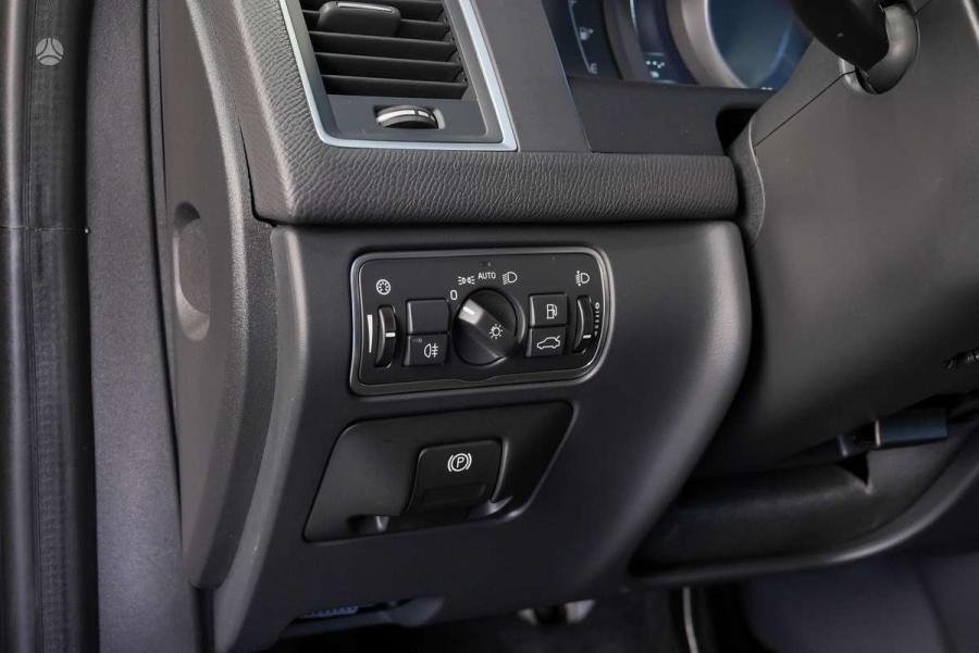 Zils Volvo XC60 2017 Marijampole, ar dzinēja tilpumu 1.97 L un nobraukumu 303 tūkst. km par 10450 €, foto 27 vietnē AUTOMOTO.COM.LV