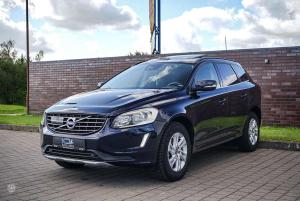 Blue Volvo XC60 2017 in Marijampole, with an engine capacity of 1.97 L and mileage of 303 thousand km for 10250 €, photo 4 on AUTOMOTO.COM.LV
