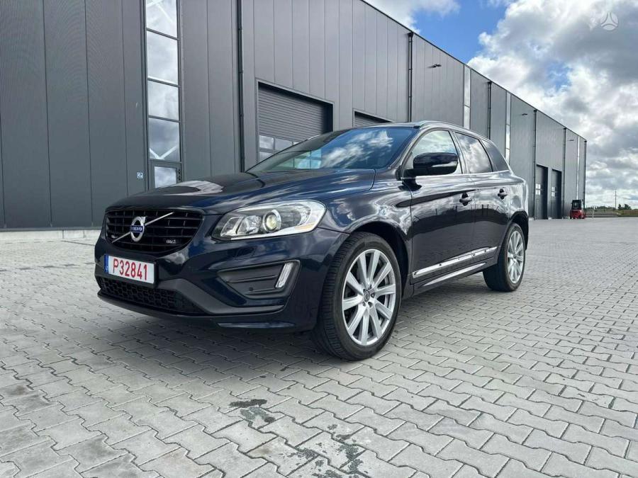 Blue Volvo XC60 2017 in Klaipeda, with an engine capacity of 1.97 L and mileage of 165 thousand km for 12700 €, photo 1 on AUTOMOTO.COM.LV