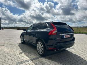 Blue Volvo XC60 2017 in Klaipeda, with an engine capacity of 1.97 L and mileage of 165 thousand km for 12700 €, photo 9 on AUTOMOTO.COM.LV