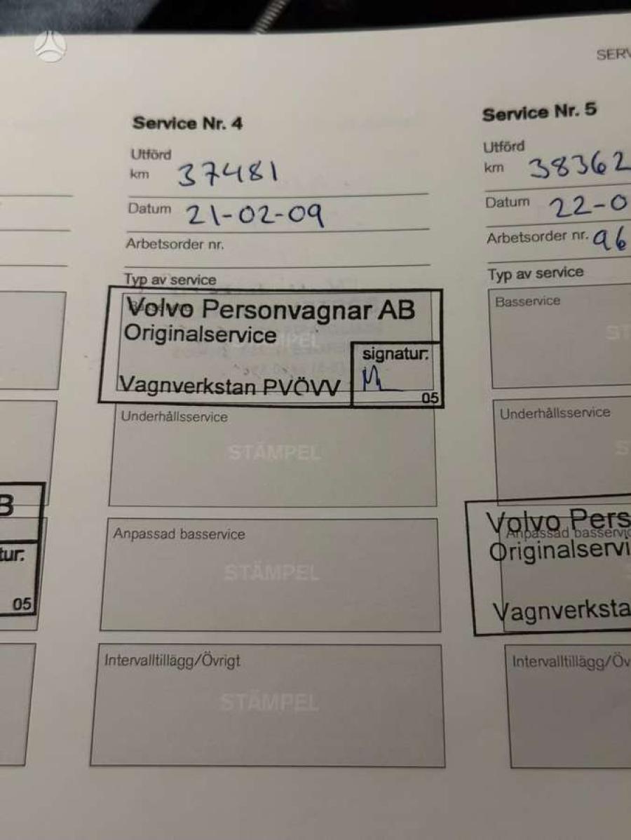 Zils Volvo XC60 2017 Viļņa, ar dzinēja tilpumu 1.97 L un nobraukumu 93 tūkst. km par 22900 €, foto 24 vietnē AUTOMOTO.COM.LV
