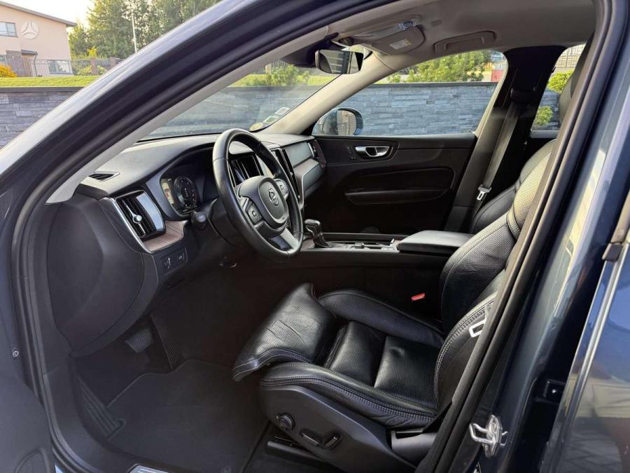 Zils Volvo XC60 2017 Tauragė, ar dzinēja tilpumu 1.97 L un nobraukumu 211 tūkst. km par 18800 €, foto 16 vietnē AUTOMOTO.COM.LV