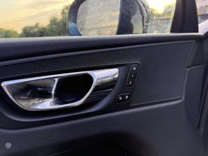 Zils Volvo XC60 2017 Tauragė, ar dzinēja tilpumu 1.97 L un nobraukumu 211 tūkst. km par 18800 €, foto 18 vietnē AUTOMOTO.COM.LV