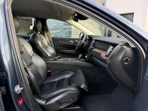 Zils Volvo XC60 2017 Tauragė, ar dzinēja tilpumu 1.97 L un nobraukumu 211 tūkst. km par 18800 €, foto 22 vietnē AUTOMOTO.COM.LV