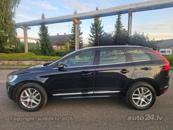Zils Volvo XC60 2017 Paide, ar dzinēja tilpumu 2.40 L un nobraukumu 189 tūkst. km par 15900 €, foto 4 vietnē AUTOMOTO.COM.LV