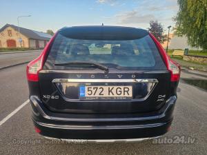 Blue Volvo XC60 2017 in Paide, with an engine capacity of 2.40 L and mileage of 189 thousand km for 15900 €, photo 6 on AUTOMOTO.COM.LV