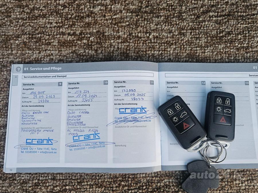 Blue Volvo XC60 2017 in Paide, with an engine capacity of 2.40 L and mileage of 189 thousand km for 15900 €, photo 29 on AUTOMOTO.COM.LV