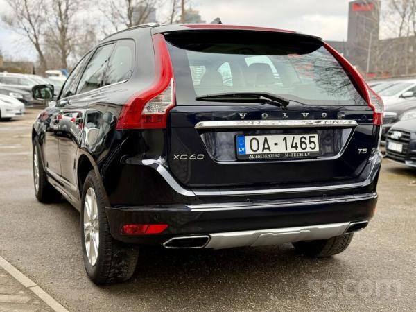 Zils Volvo XC60 2017 Rīga, ar dzinēja tilpumu 2.00 L un nobraukumu 0 tūkst. km par 16800 €, foto 5 vietnē AUTOMOTO.COM.LV