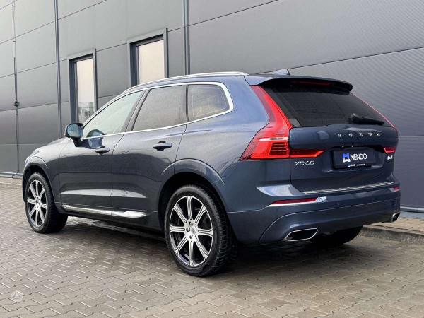 Zils Volvo XC60 2018 Viļņa, ar dzinēja tilpumu 1.97 L un nobraukumu 173 tūkst. km par 21900 €, foto 3 vietnē AUTOMOTO.COM.LV