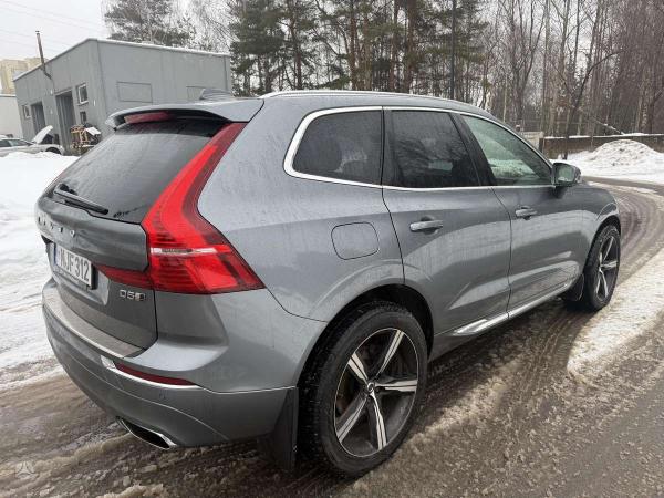 Zils Volvo XC60 2018 Viļņa, ar dzinēja tilpumu 2.00 L un nobraukumu 316 tūkst. km par 10800 €, foto 5 vietnē AUTOMOTO.COM.LV