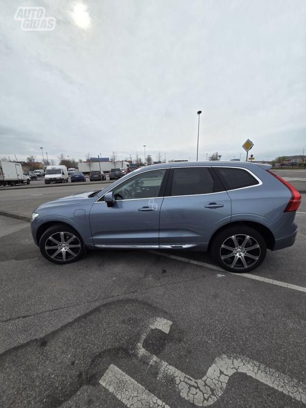 Blue Volvo XC60 2018 in Klaipeda, with an engine capacity of 2.00 L and mileage of 221 thousand km for 26000 €, photo 5 on AUTOMOTO.COM.LV