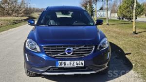 Blue Volvo XC60 2018 in Riga, with an engine capacity of 2.00 L and mileage of 255 thousand km for 12490 €, photo 6 on AUTOMOTO.COM.LV