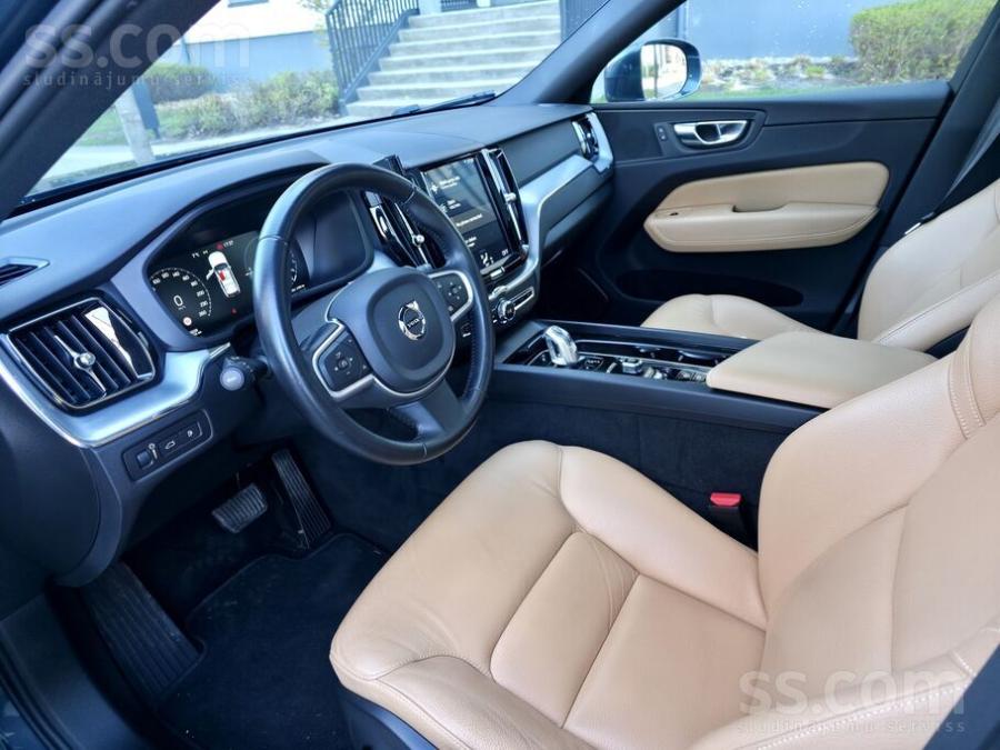 Zils Volvo XC60 2018 Rīga, ar dzinēja tilpumu 2.00 L un nobraukumu 66 tūkst. km par 26590 €, foto 12 vietnē AUTOMOTO.COM.LV