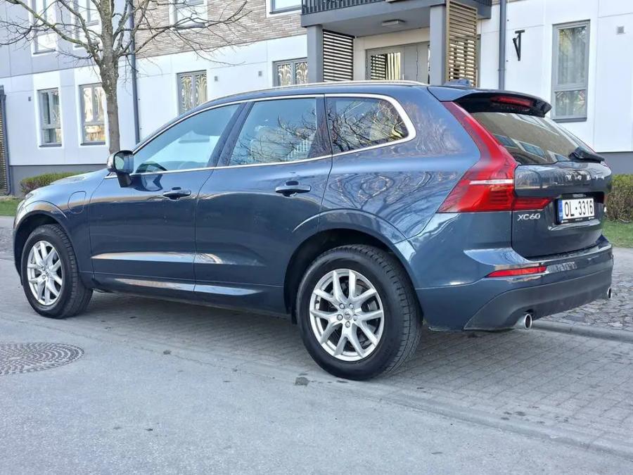 Blue Volvo XC60 2018 in Riga, with an engine capacity of 2.00 L and mileage of 66 thousand km for 26490 €, photo 56 on AUTOMOTO.COM.LV