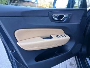Blue Volvo XC60 2018 in Riga, with an engine capacity of 2.00 L and mileage of 66 thousand km for 26490 €, photo 63 on AUTOMOTO.COM.LV