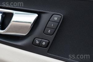 Zils Volvo XC60 2018 Rīga, ar dzinēja tilpumu 2.00 L un nobraukumu 193 tūkst. km par 17950 €, foto 21 vietnē AUTOMOTO.COM.LV