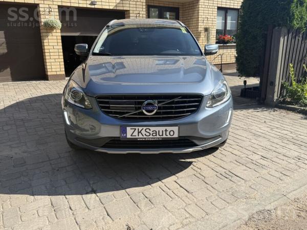 Zils Volvo XC60 2018 Jelgava, ar dzinēja tilpumu 2.00 L un nobraukumu 256 tūkst. km par 12700 €, foto 3 vietnē AUTOMOTO.COM.LV
