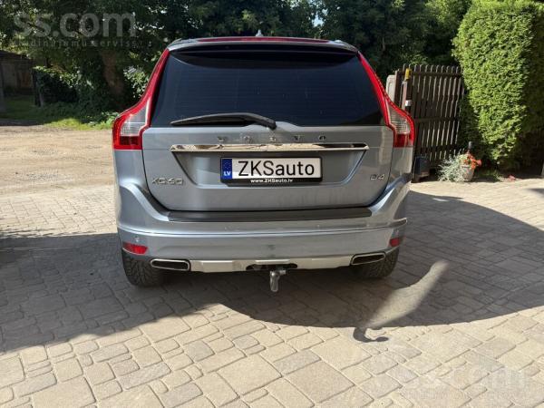Zils Volvo XC60 2018 Jelgava, ar dzinēja tilpumu 2.00 L un nobraukumu 256 tūkst. km par 12700 €, foto 6 vietnē AUTOMOTO.COM.LV
