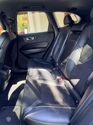 Zils Volvo XC60 2018 Klaipėda, ar dzinēja tilpumu 1.97 L un nobraukumu 153 tūkst. km par 24000 €, foto 9 vietnē AUTOMOTO.COM.LV